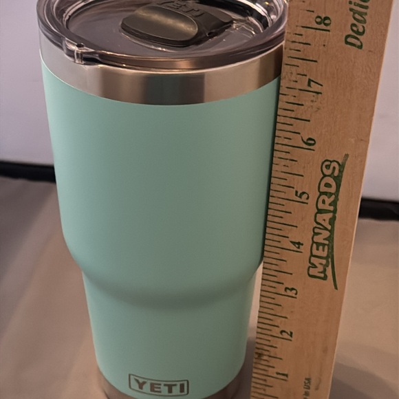 Yeti | Kitchen | Yeti Aqua Tumbler With Plastic Lid | Poshmark